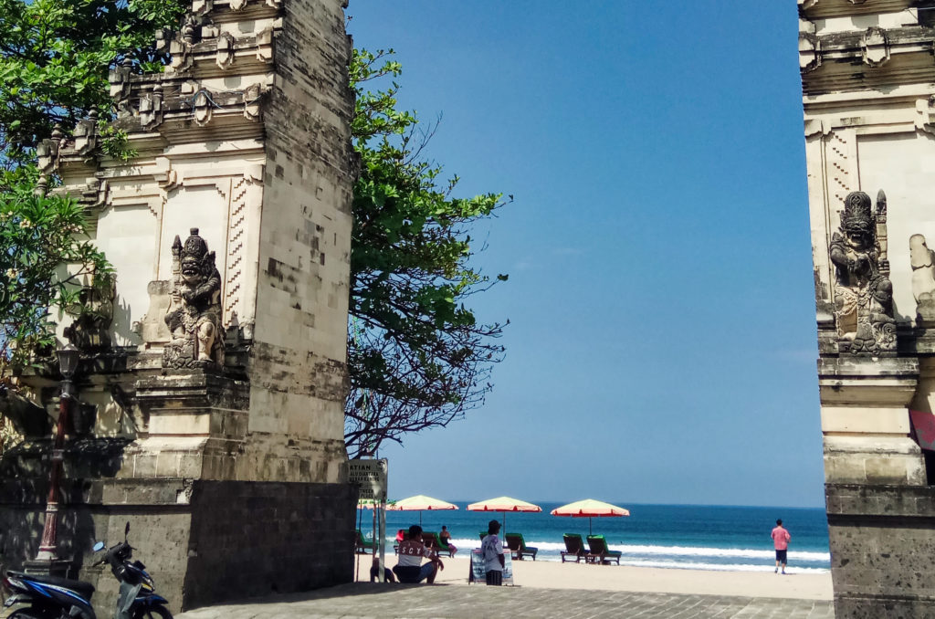 Legian Beach ☀️ BaliUrlaub.net